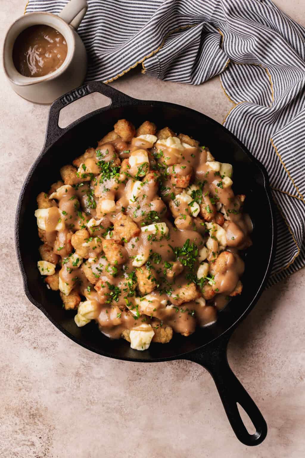 Tater Tots Poutine - The Epicurean Mouse